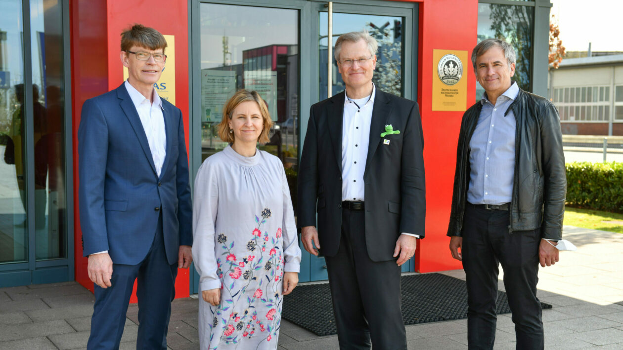 Politics meets business - Werner & Mertz